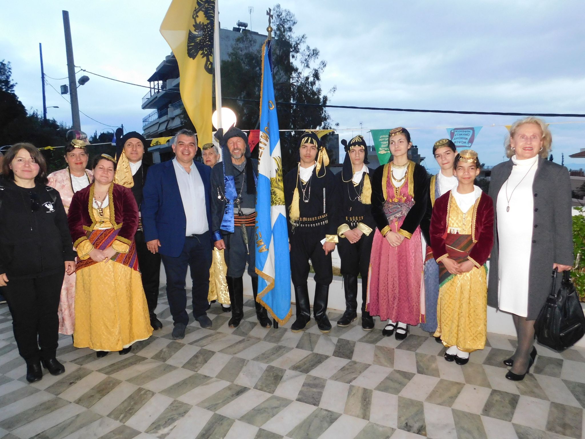 Υποδοχή Τιμίας Κάρας της Αγίας Ελένης εκ Σινώπης του Πόντου στην ...